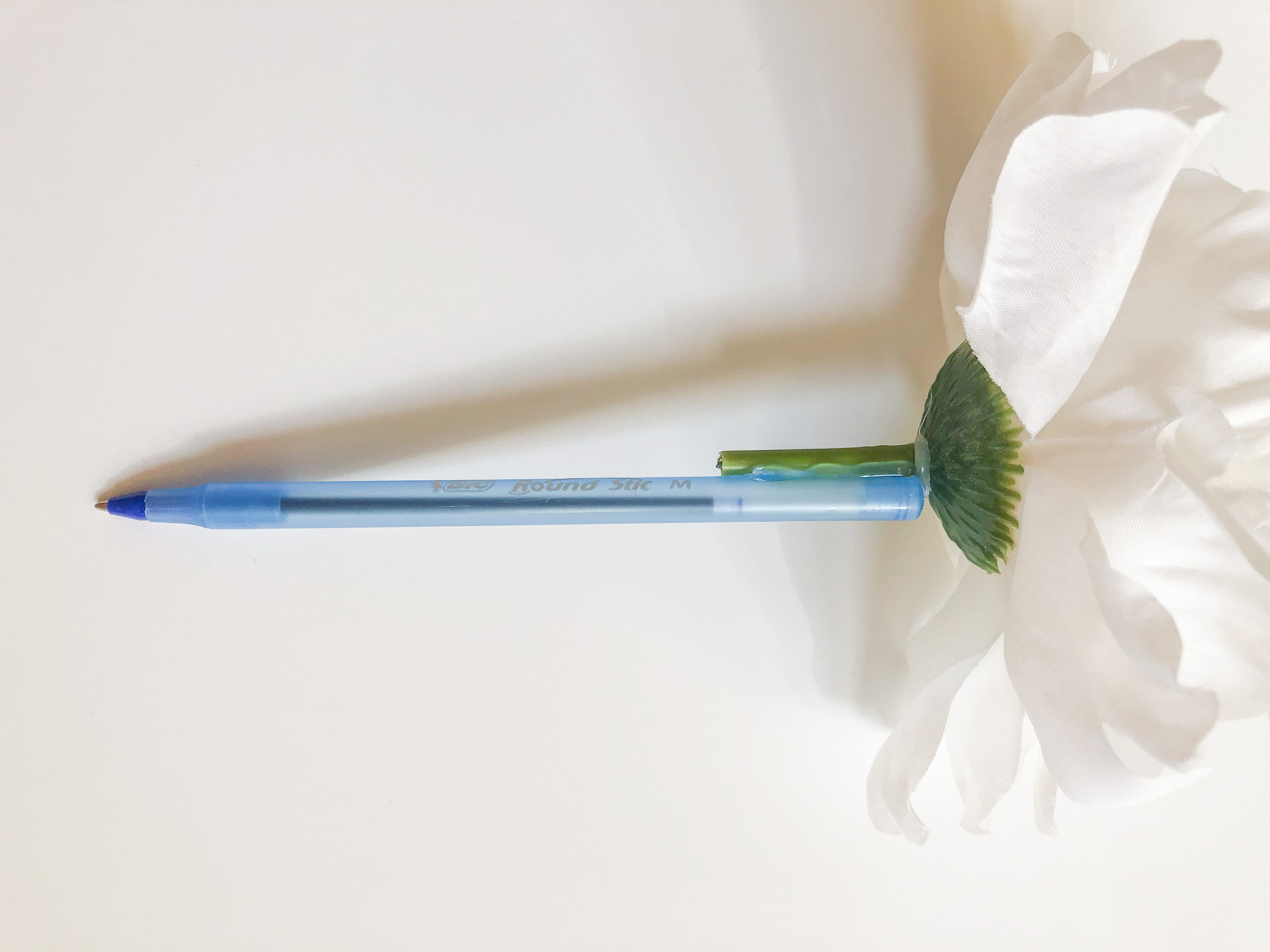 Simple and Easy Flower Pens – Love, mads
